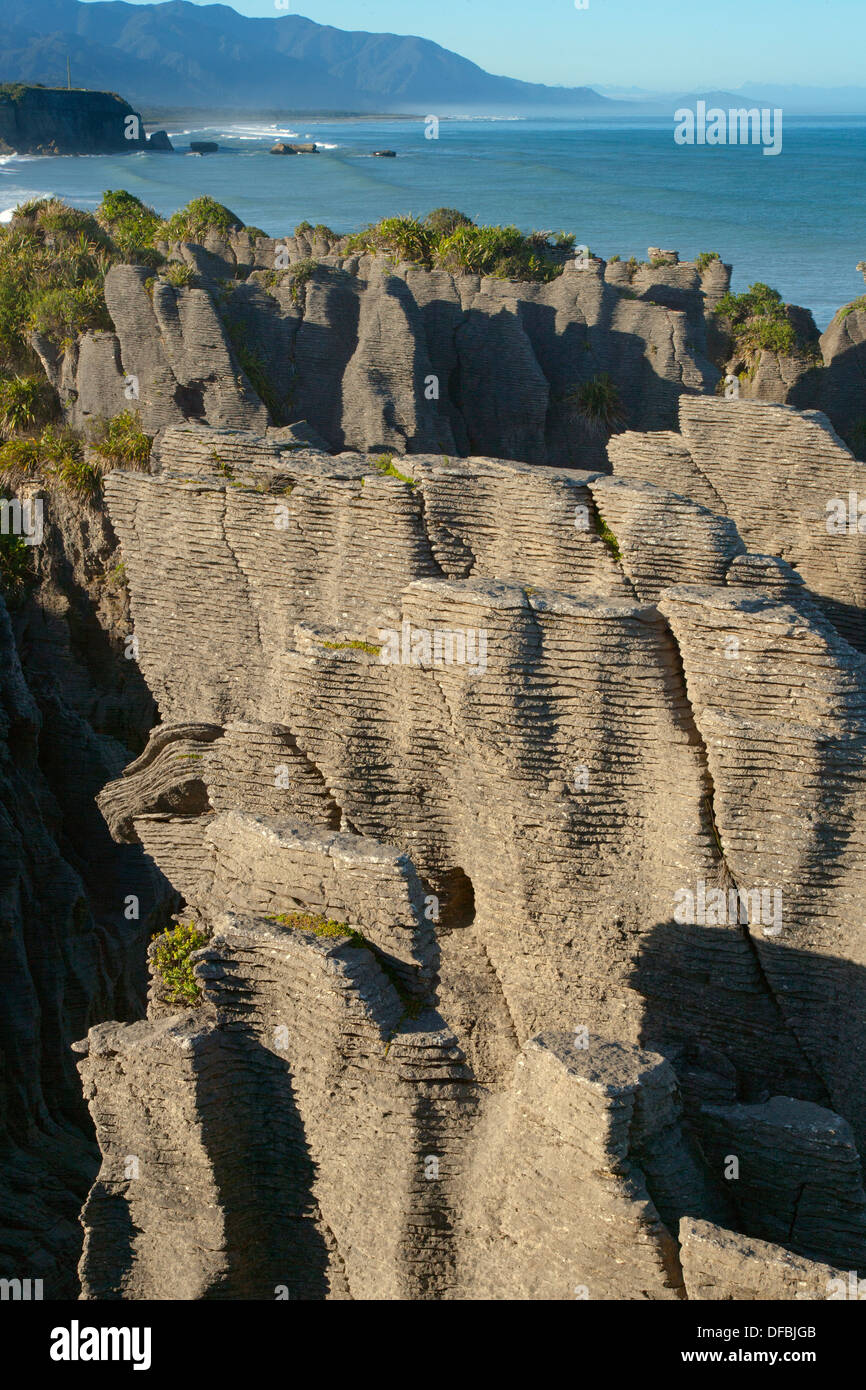 Eroded coastal rocks hi-res stock photography and images - Alamy