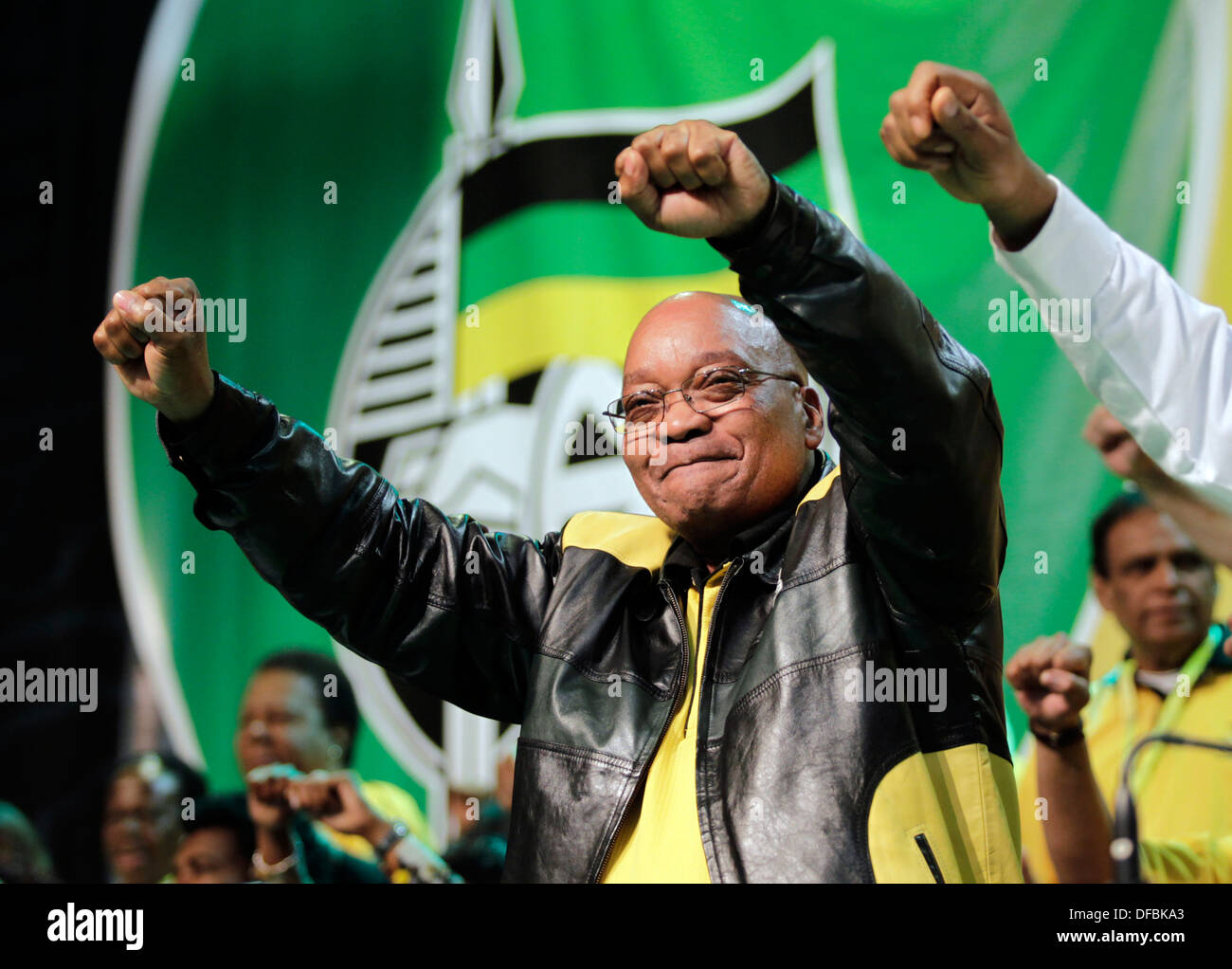 President Jacob Zuma sings and dances opening African National Congress ...