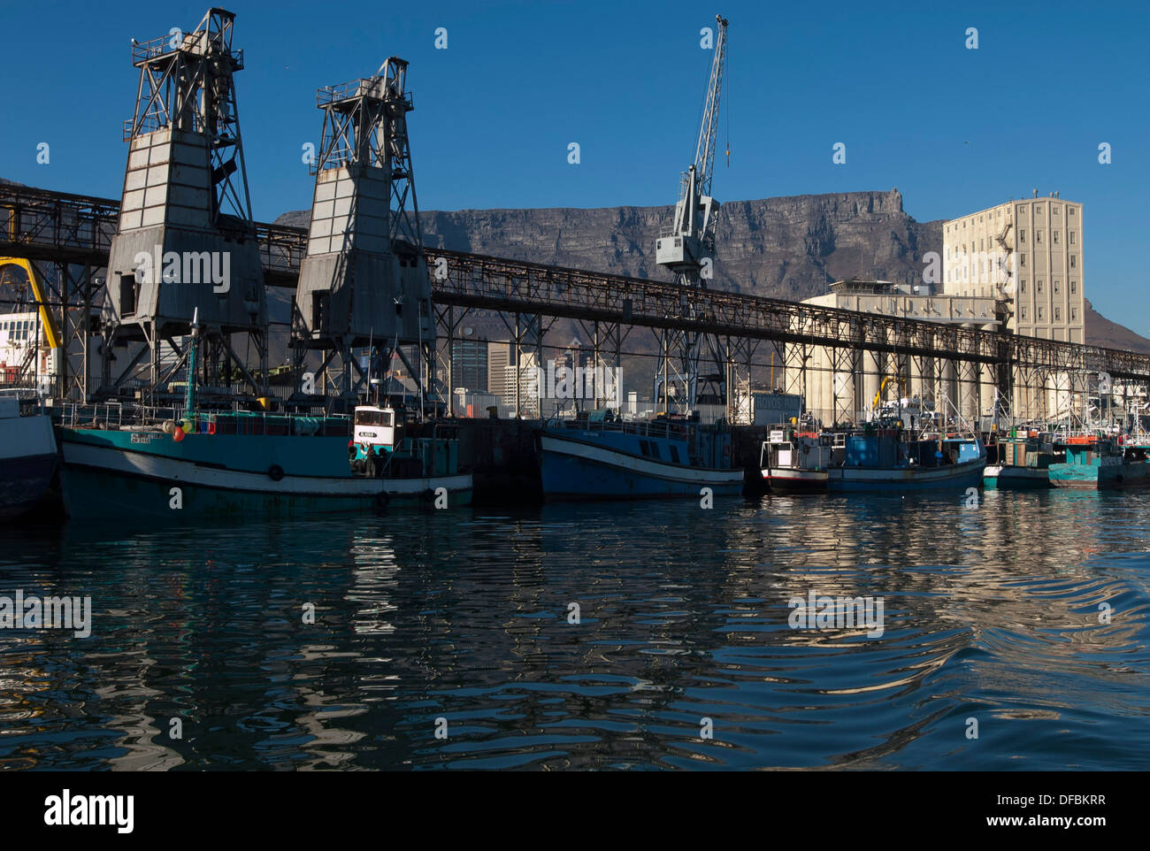Table Mountain viewed from the Table Bay Harbour in Cape Town, 29 March ...