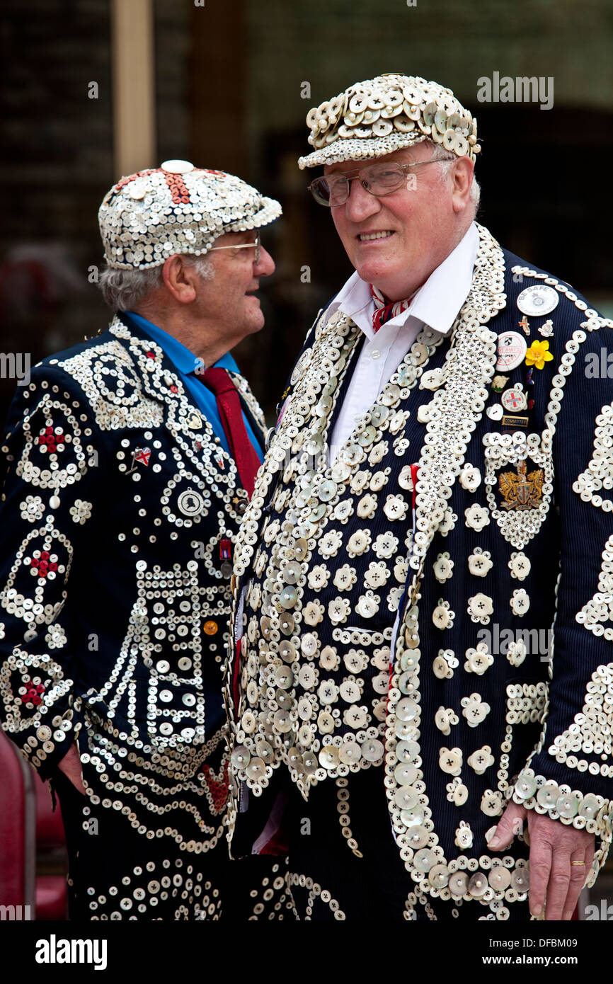 London pearly kings and queens society hi-res stock photography and ...