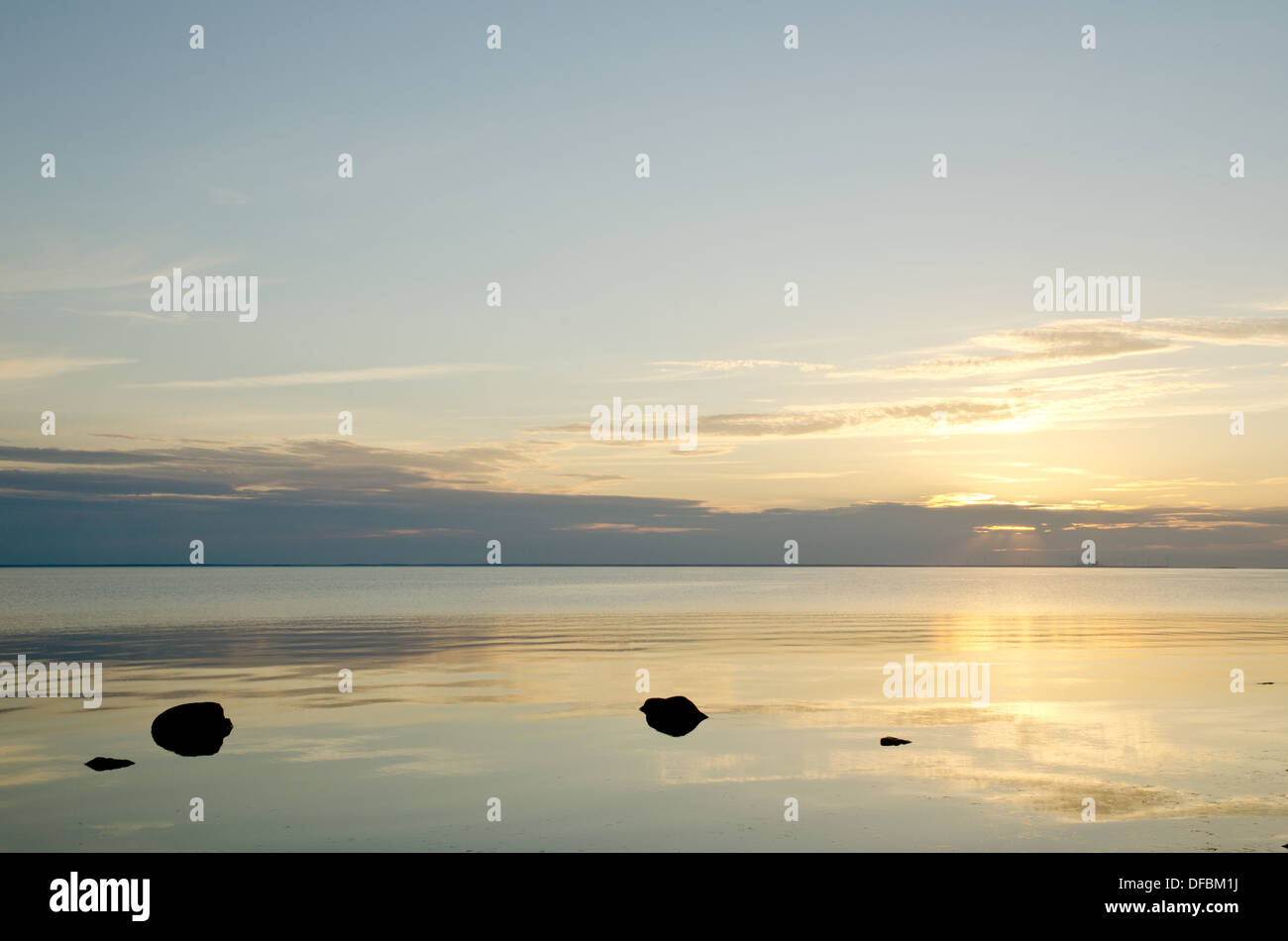 Black water colors hi-res stock photography and images - Alamy