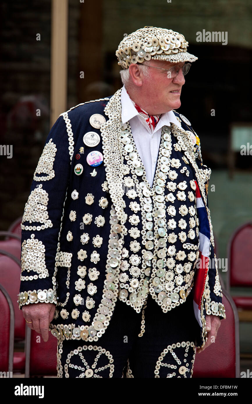 The Pearly Kings and Queens Society Costermongers Harvest Festival ...