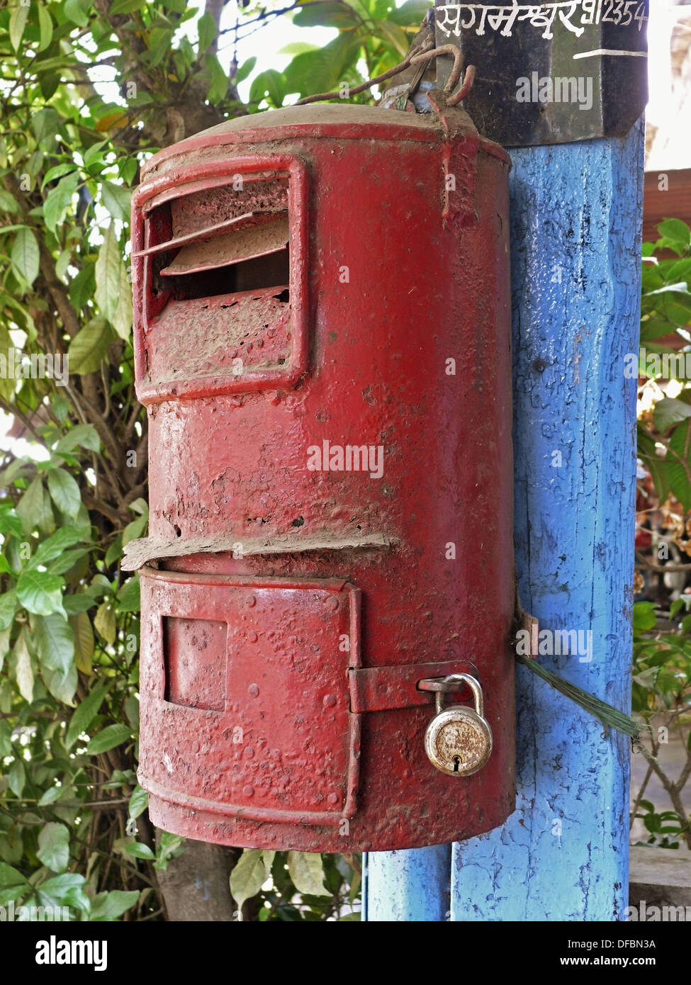 Indian contemporary card hi-res stock photography and images - Alamy