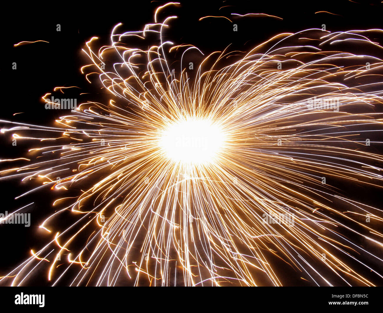 Red fire cracker explode hi-res stock photography and images - Alamy