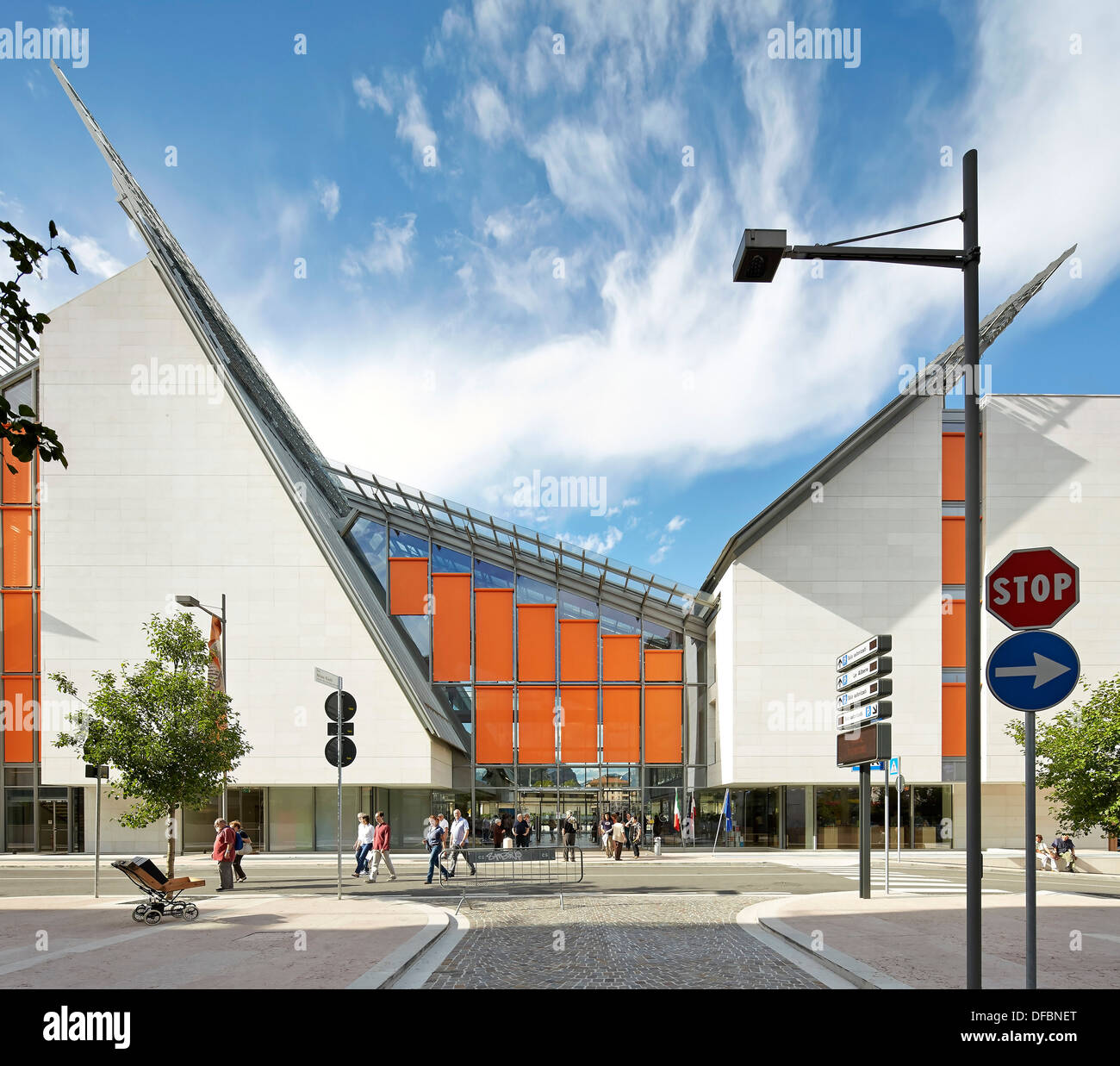 MUSE Science Museum, Trentino, Italy. Architect: Renzo Piano Building ...