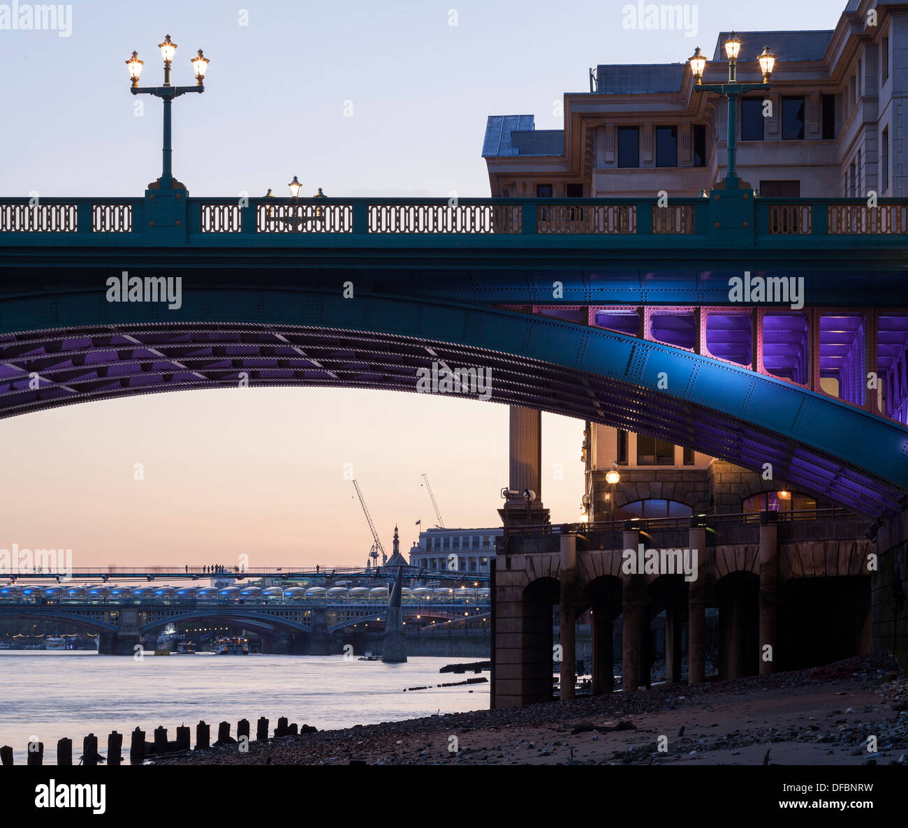 Southwark Bridge, London, United Kingdom. Architect: Sir Ernest George ...
