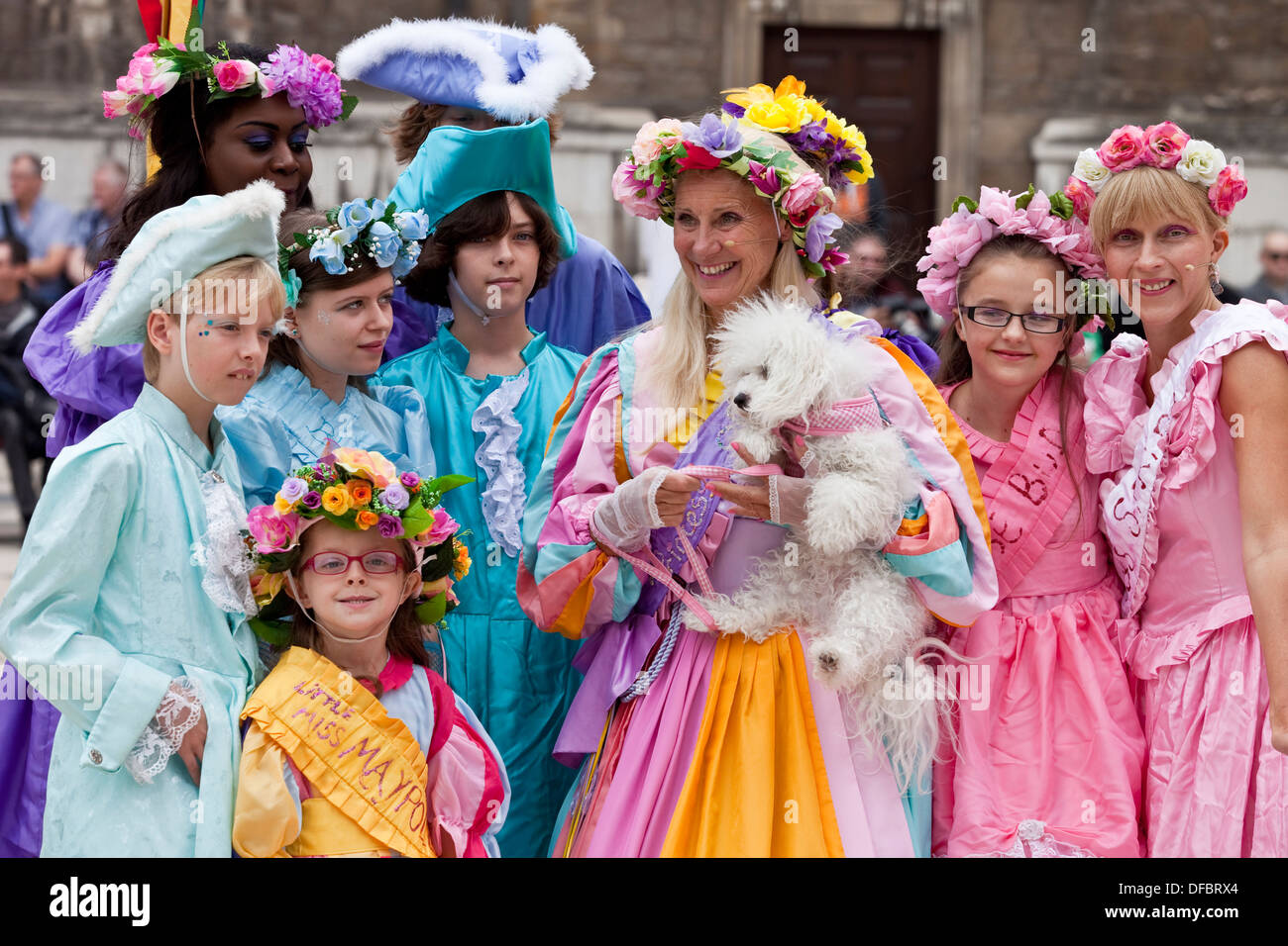 Maypole Dancers, The Pearly Kings and Queens Society Harvest Festival ...