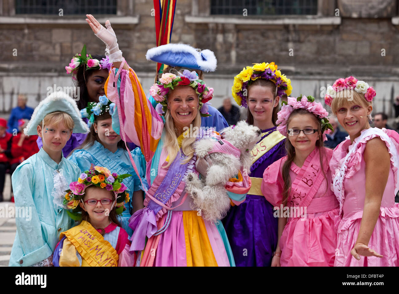 Maypole Dancers, The Pearly Kings and Queens Society Harvest Festival ...