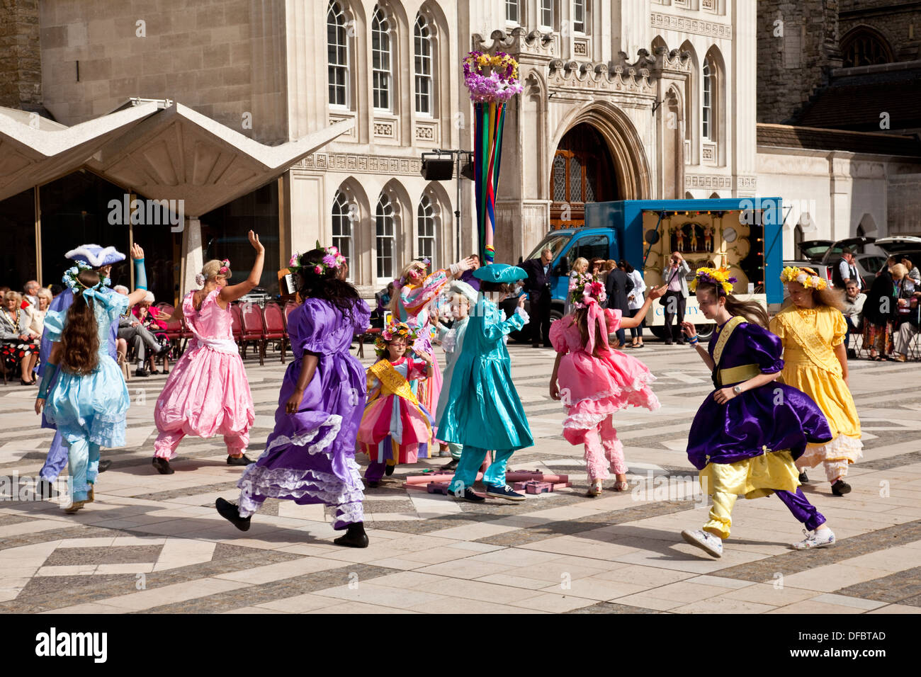 Maypole Dancers, The Pearly Kings and Queens Society Harvest Festival ...