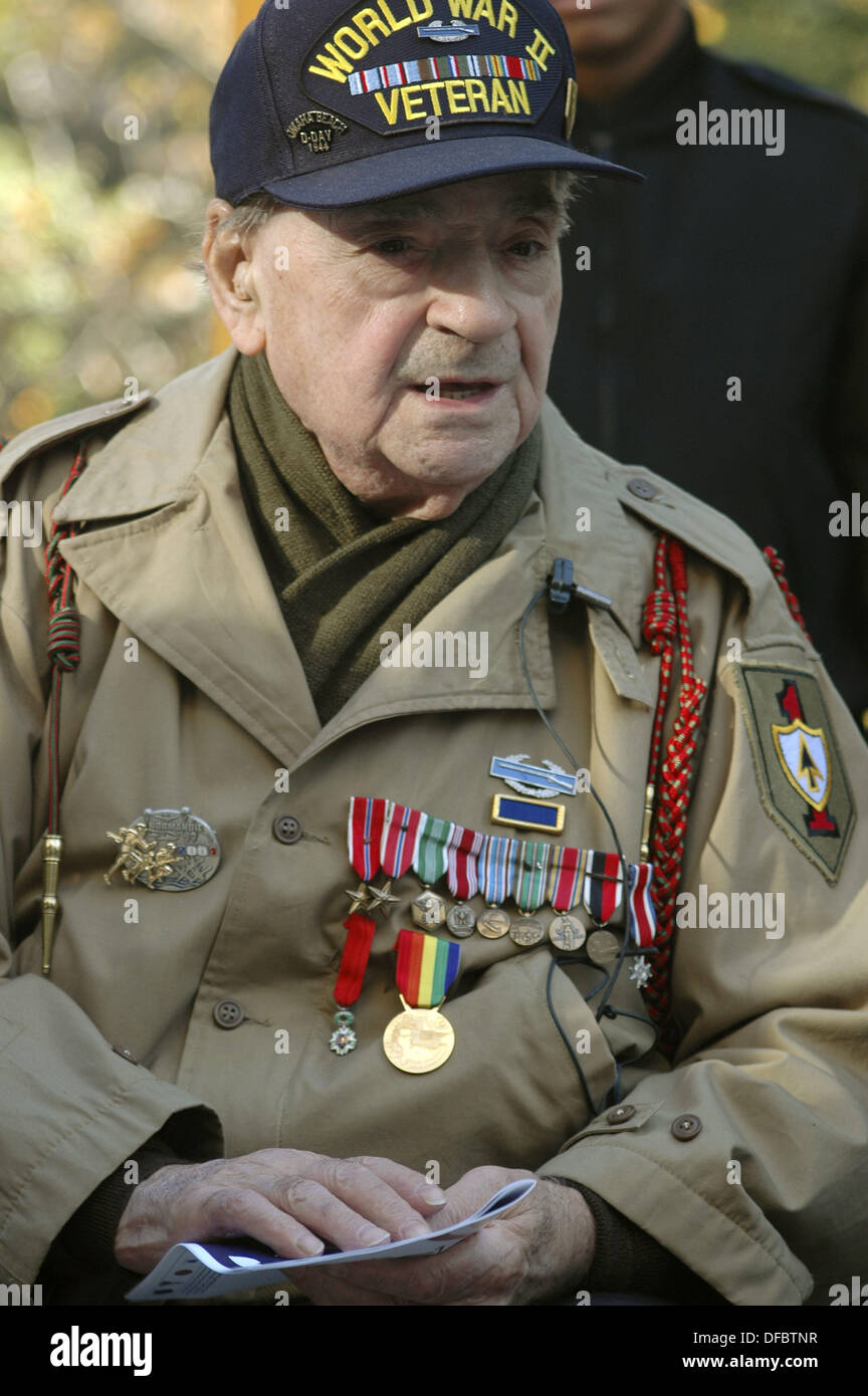 American veteran world war hi-res stock photography and images - Alamy