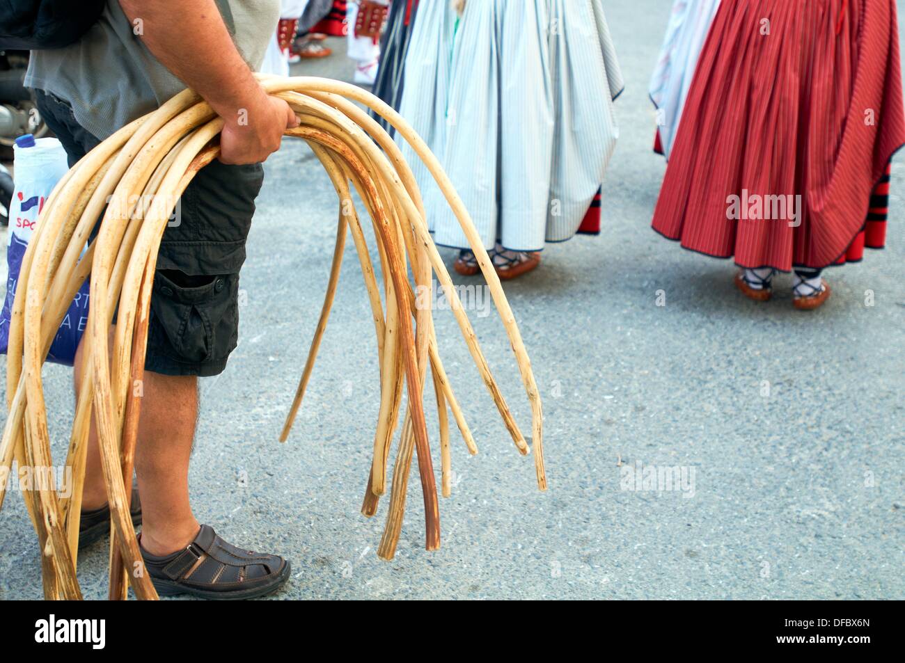Traditional dancers cambrils hi-res stock photography and images - Alamy