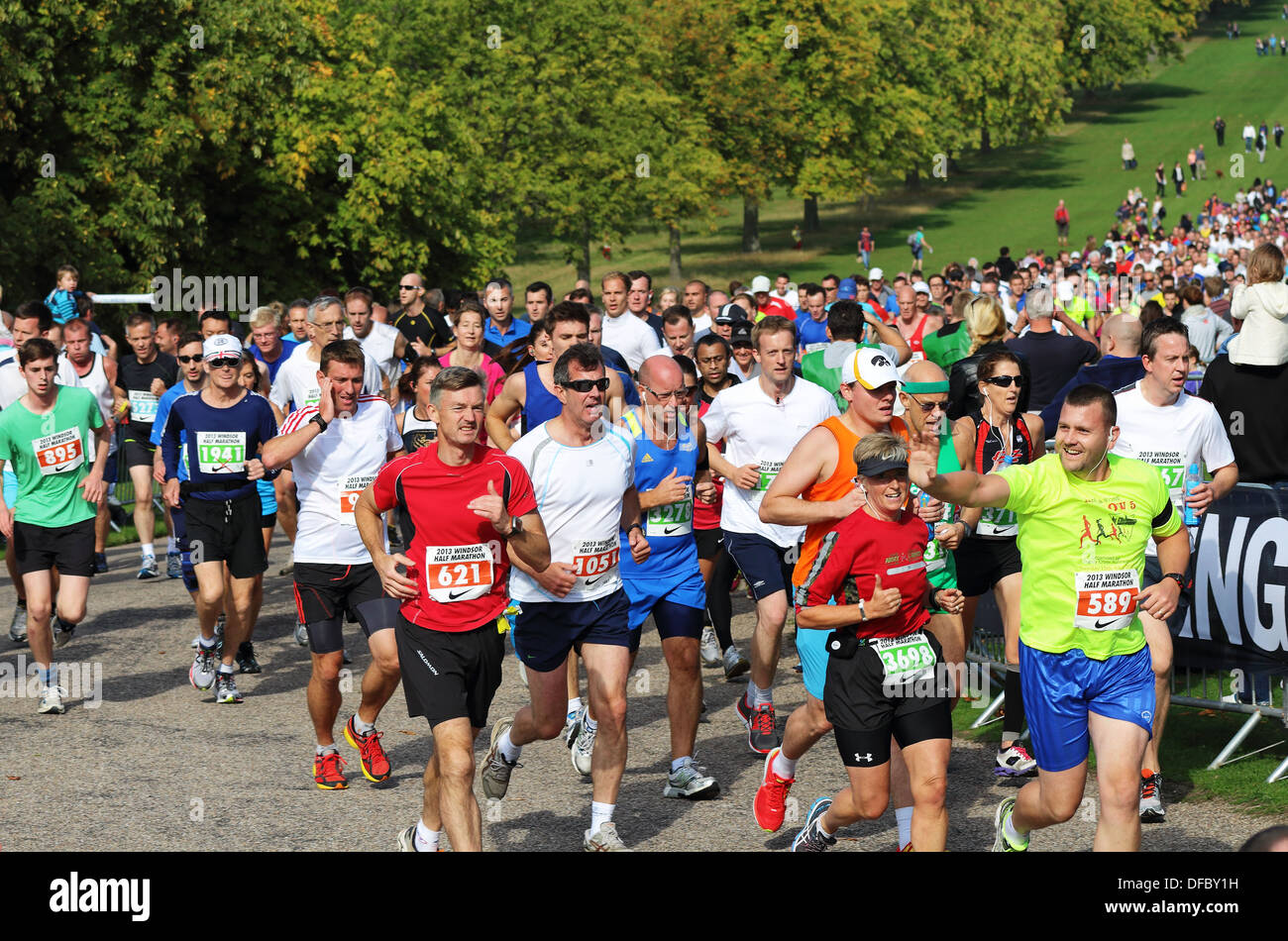 Windsor half marathon hi-res stock photography and images - Alamy