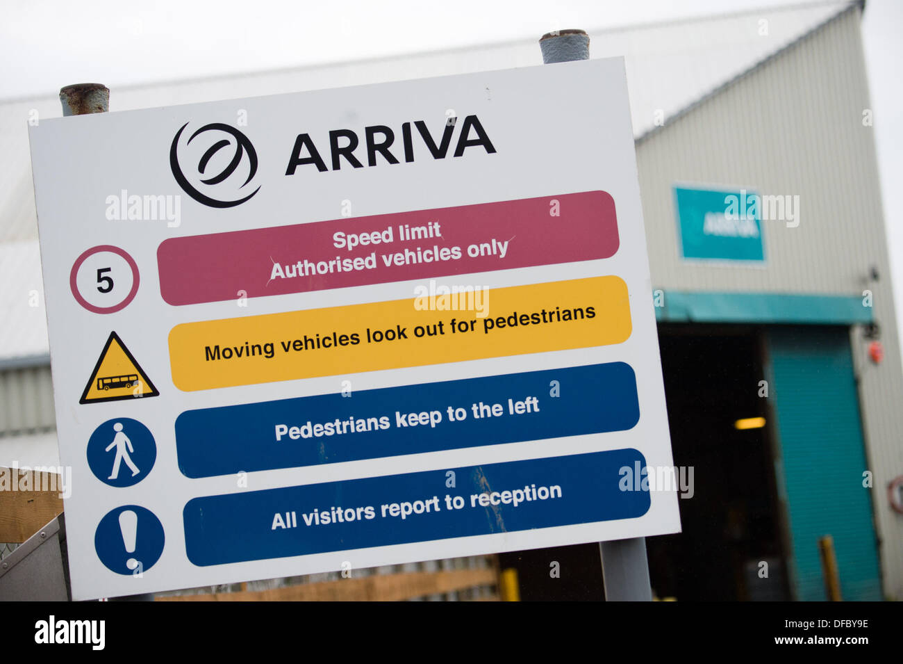 Arriva buses hi-res stock photography and images - Alamy