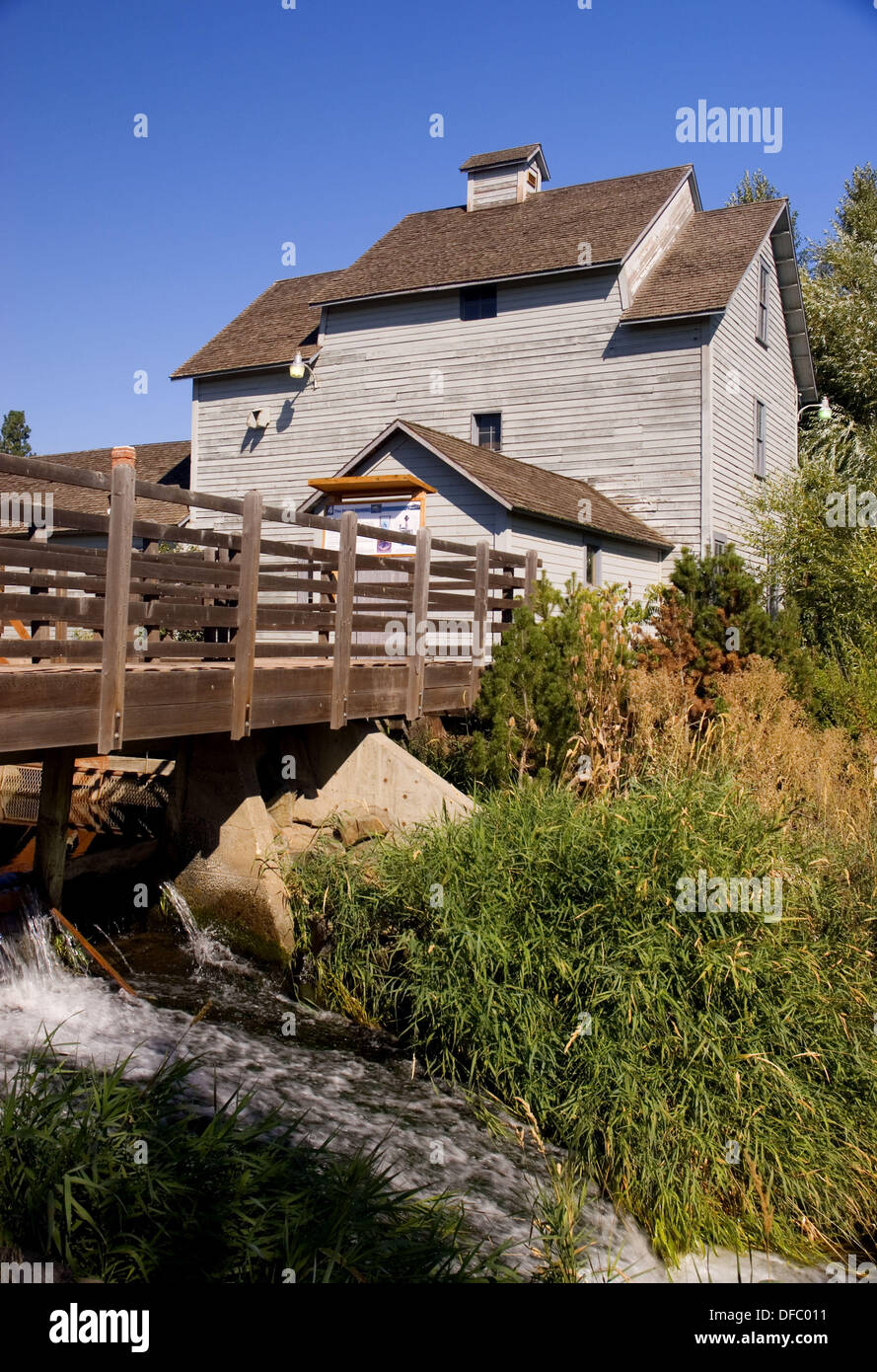 Thorpe Grist Mill High Resolution Stock Photography and Images - Alamy