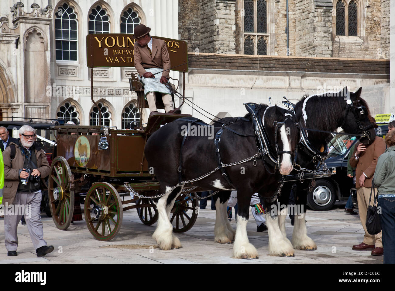 Costermonger cart hi-res stock photography and images - Alamy