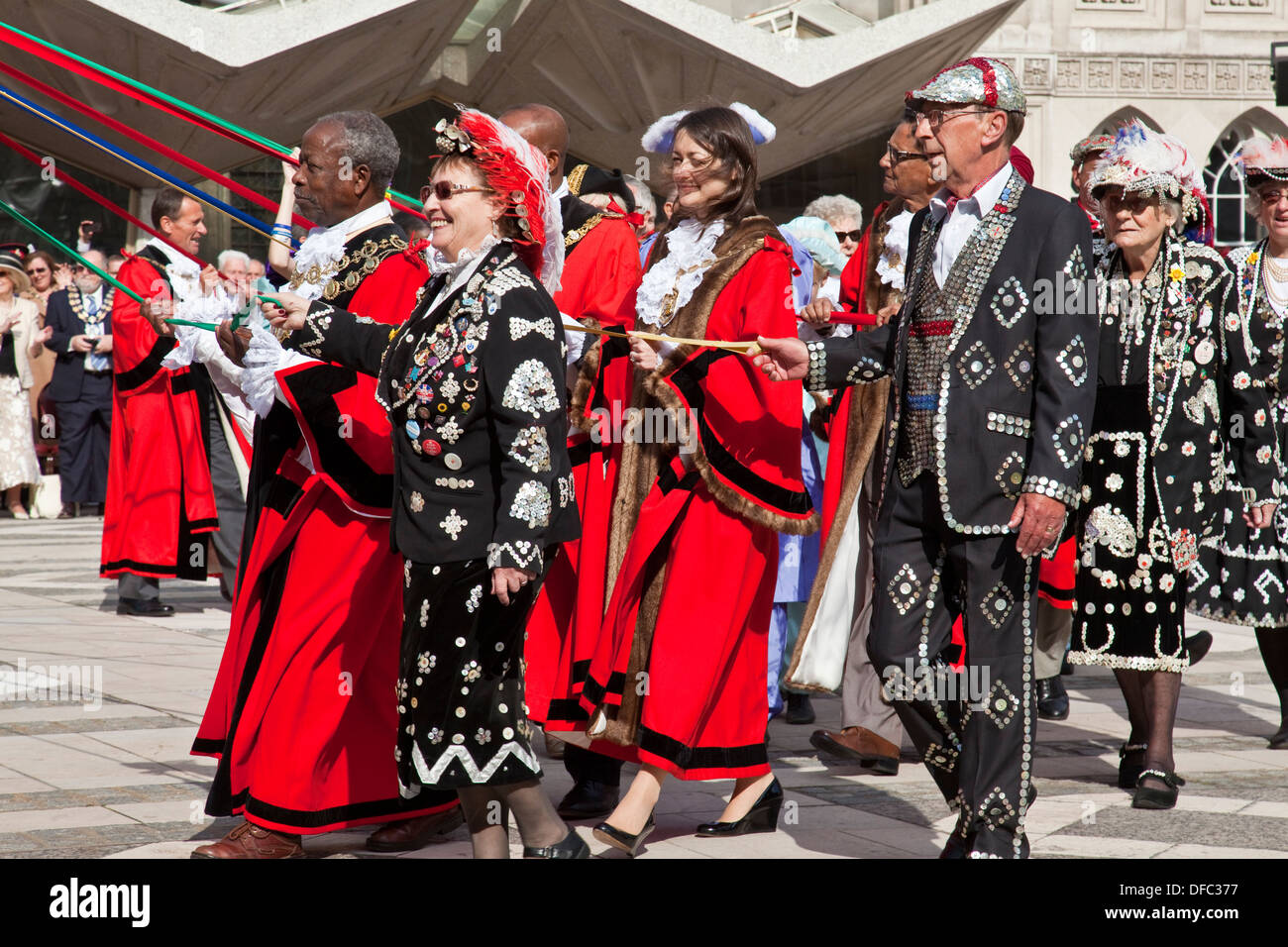 The Pearly Kings and Queens Costermongers Harvest Festival, London ...