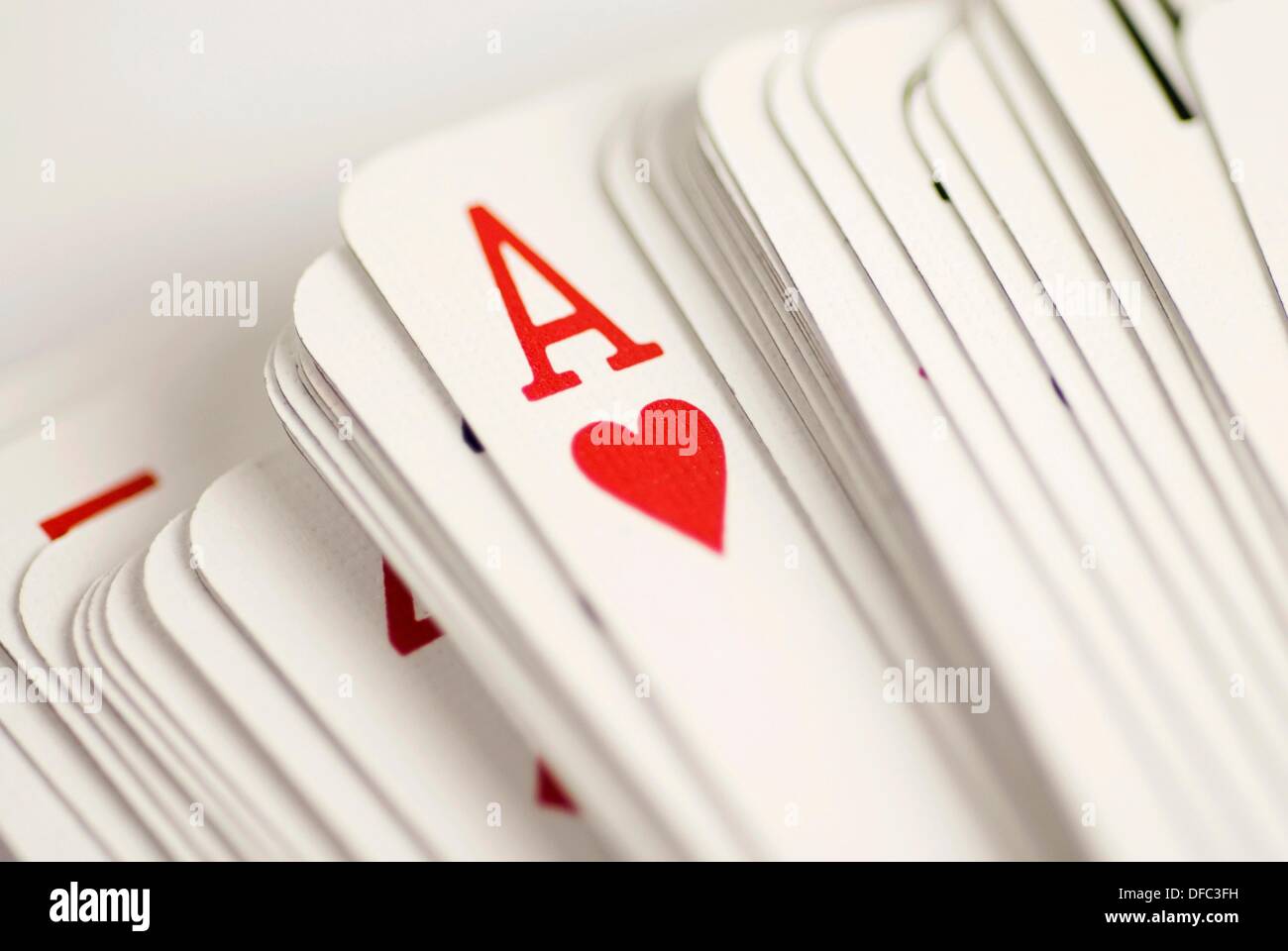 Card trick technique hi-res stock photography and images - Alamy
