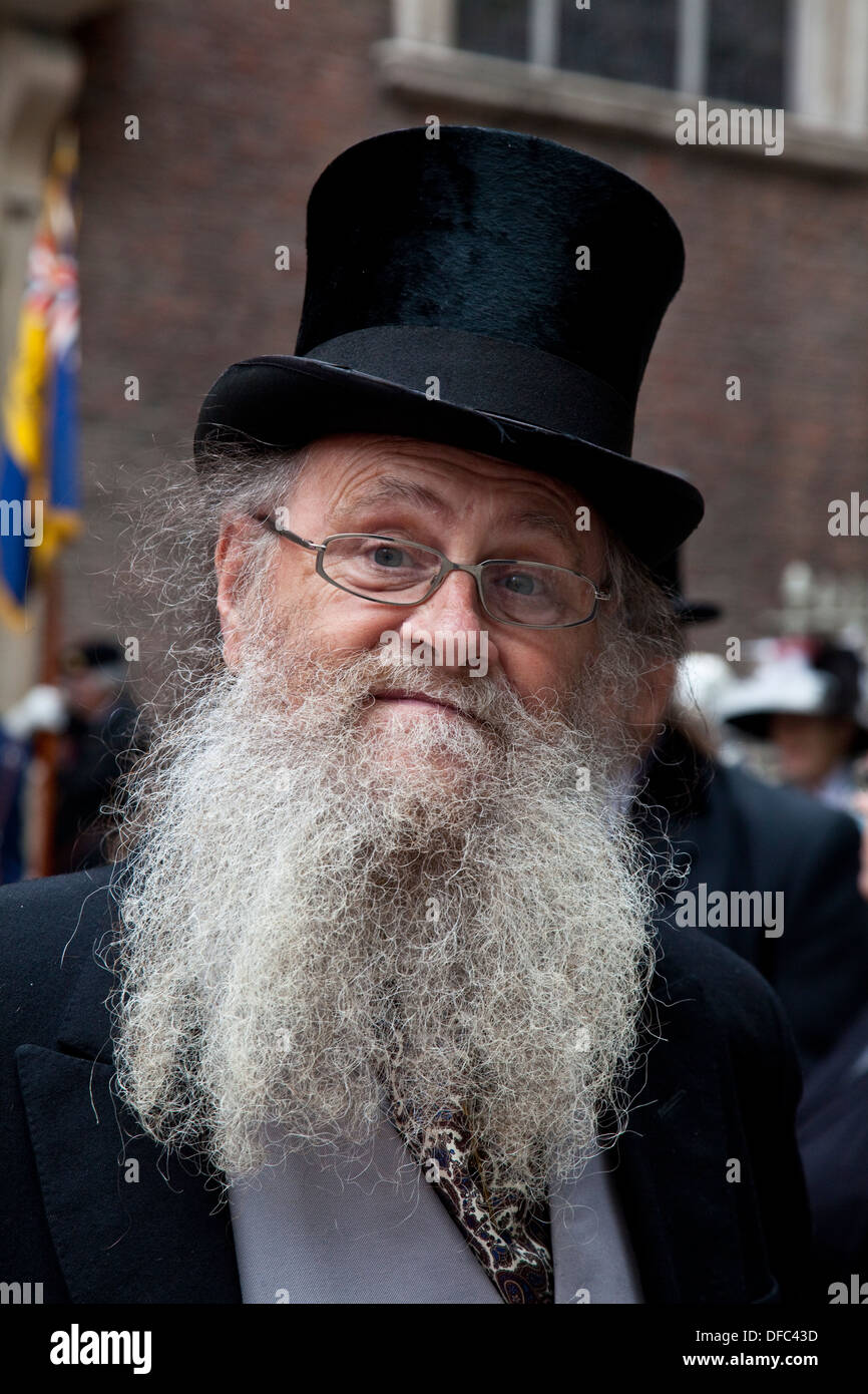Victorian male portrait hi-res stock photography and images - Alamy