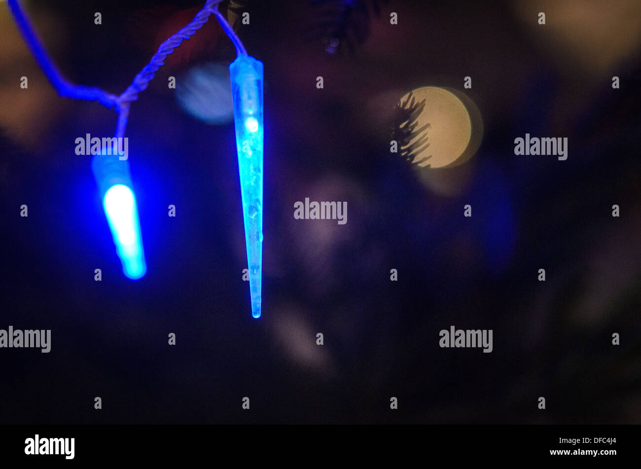 Icicle tree hi-res stock photography and images - Alamy