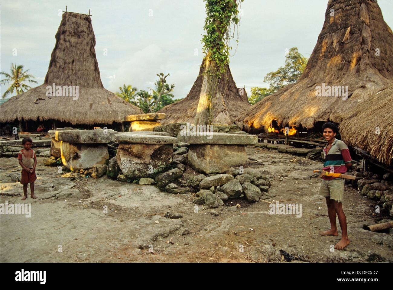 Sumba Houses High Resolution Stock Photography and Images - Alamy