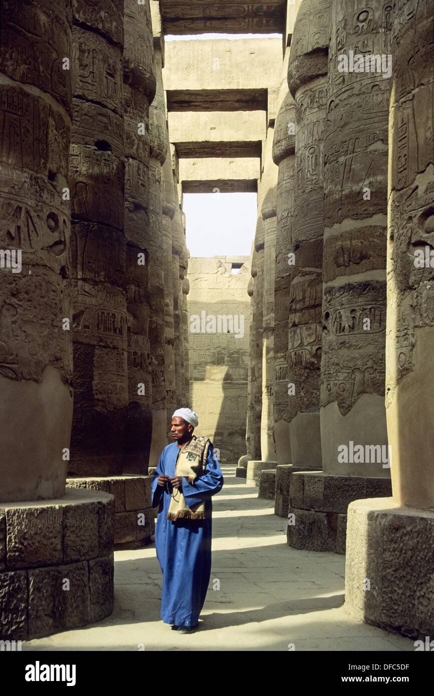 Great temple of amun re at karnak hi-res stock photography and images ...