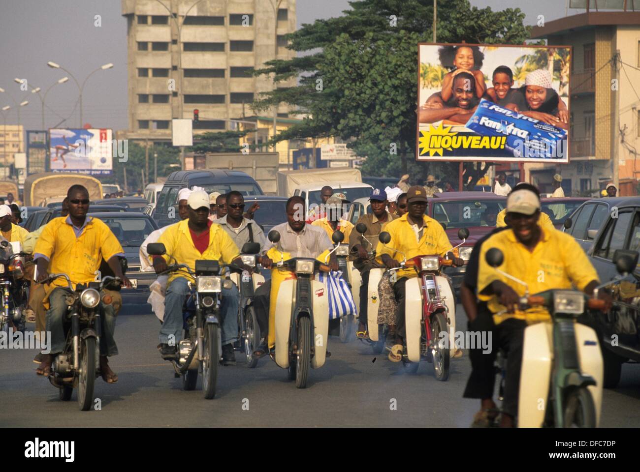 Moto taxi africa hi-res stock photography and images - Alamy