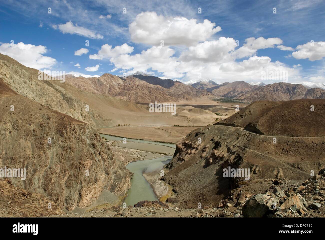 fleuve Indus,ladakh,jammu et kashmir,inde,asie Stock Photo - Alamy