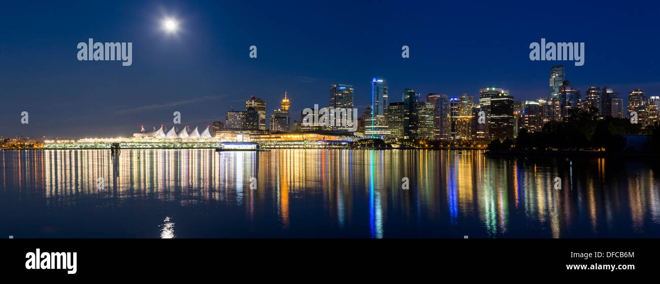 Canada, British Columbia, Vancouver, View of city skyline at night with ...