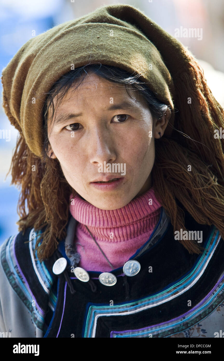 Hani tribal minority hi-res stock photography and images - Alamy