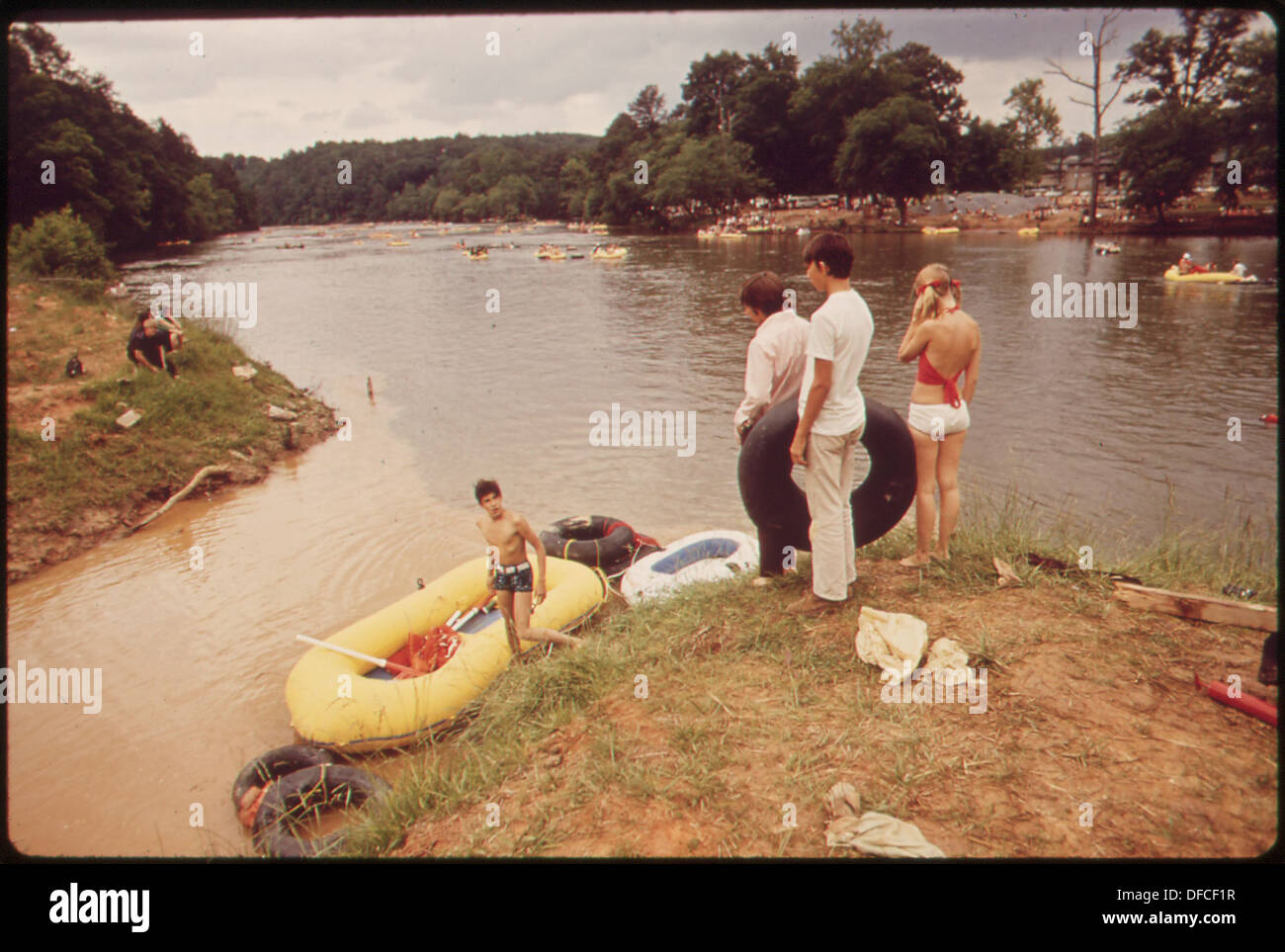 Boating on the Chattahoochee River, which flows through Georgia and ...