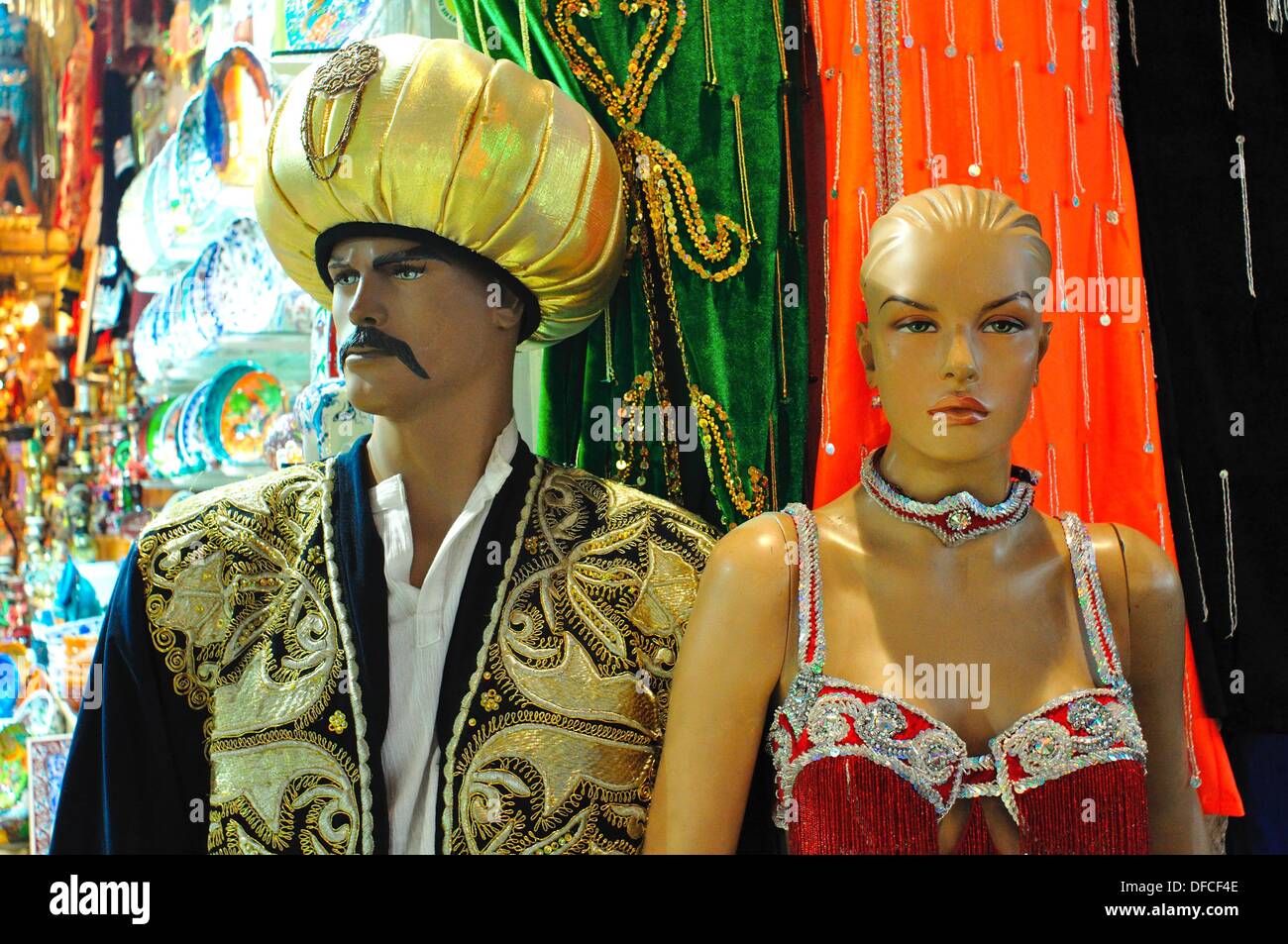 Grand bazaar market dress shop hi-res stock photography and images - Alamy
