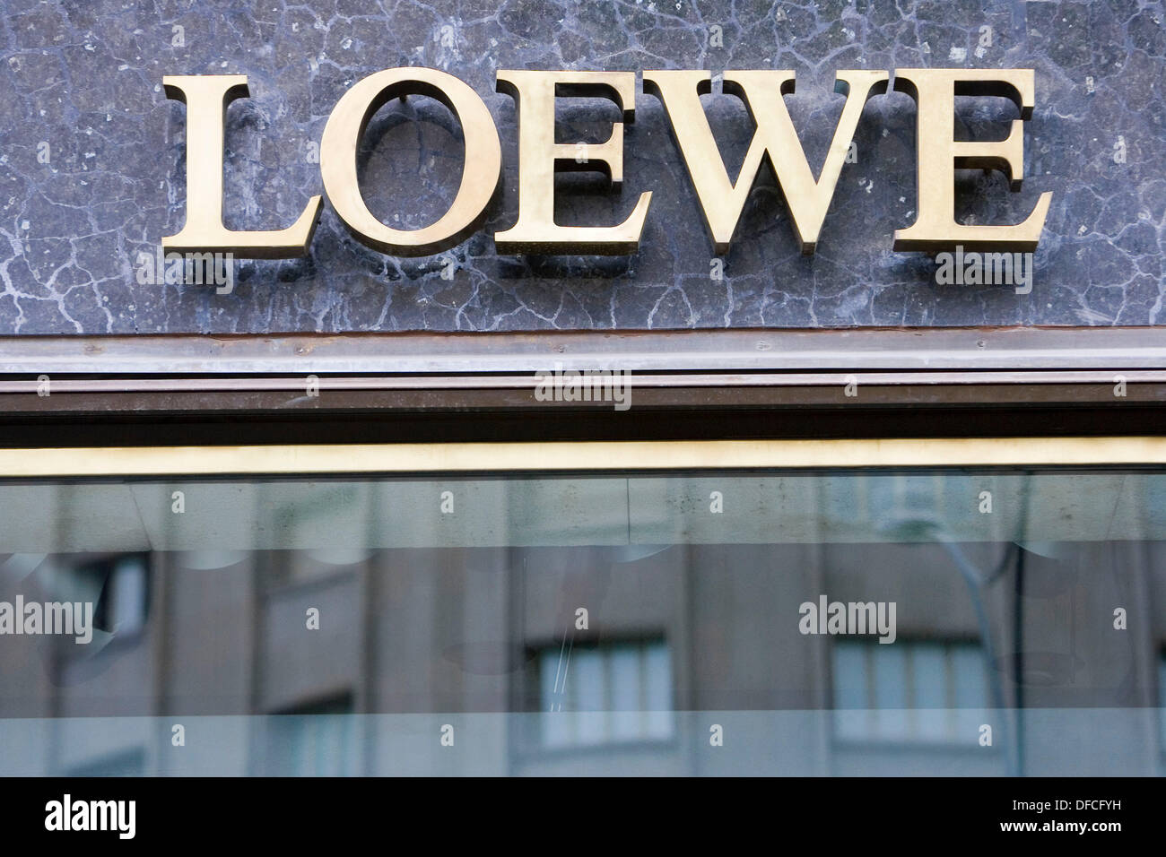Loewe shop hi-res stock photography and images - Alamy