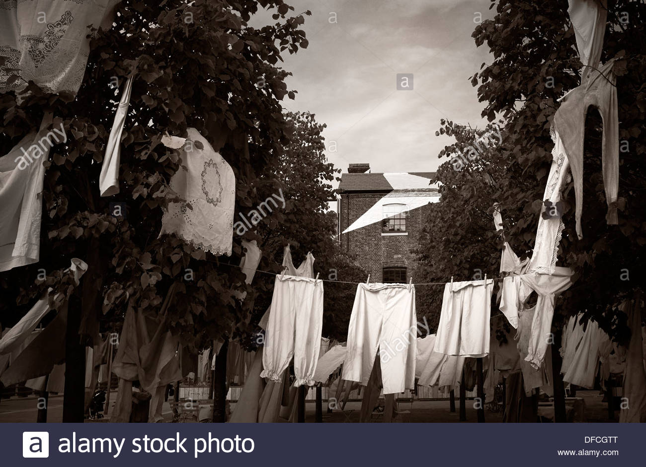 Victorian Washing Line Stock Photos & Victorian Washing Line Stock ...