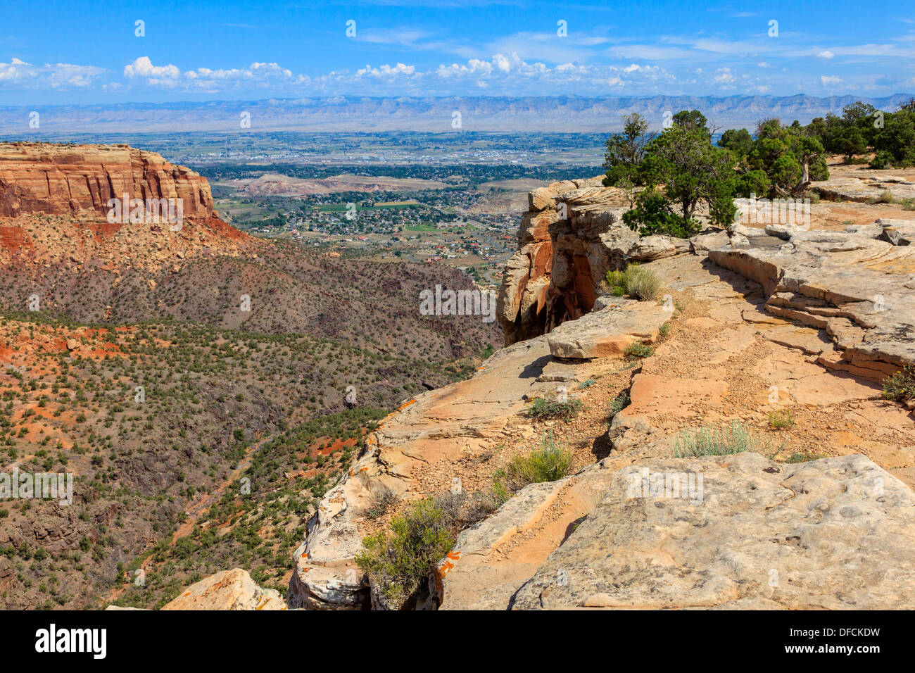 Cold desert mountains hi-res stock photography and images - Alamy