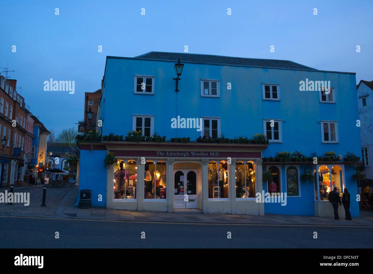 Windsor castle hill hi-res stock photography and images - Alamy