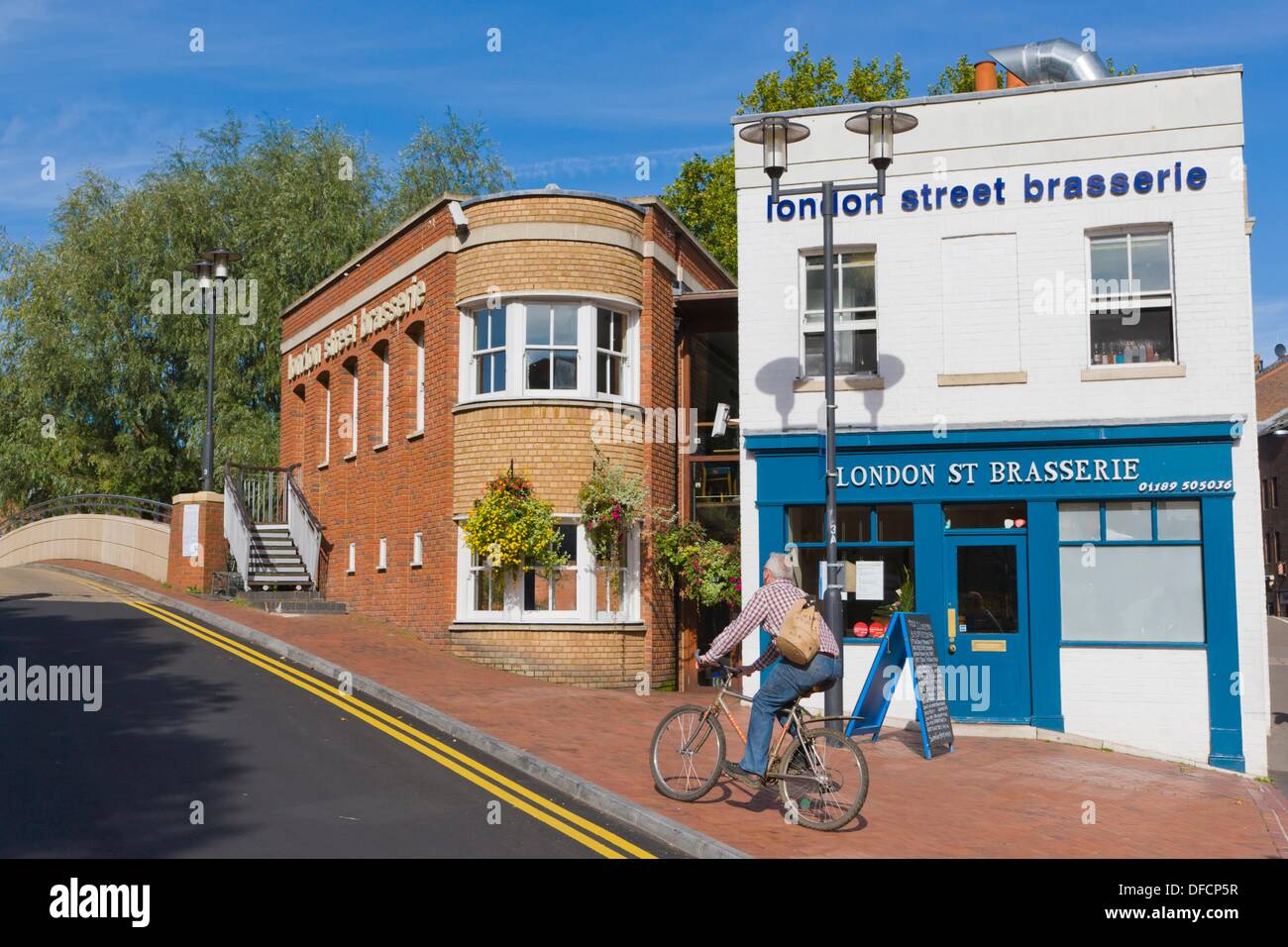 Hall place berkshire hi-res stock photography and images - Alamy