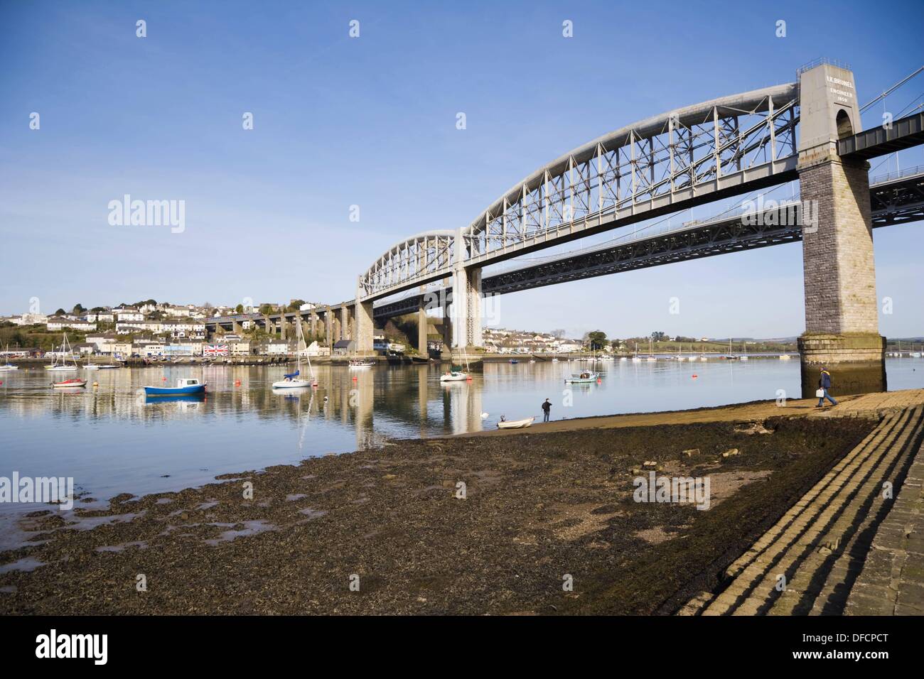 Royal albert bridge river tamar hi-res stock photography and images - Alamy