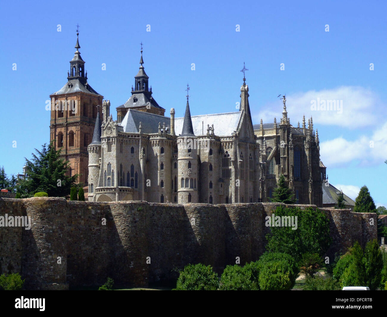 Museo de gaudi hi-res stock photography and images - Alamy