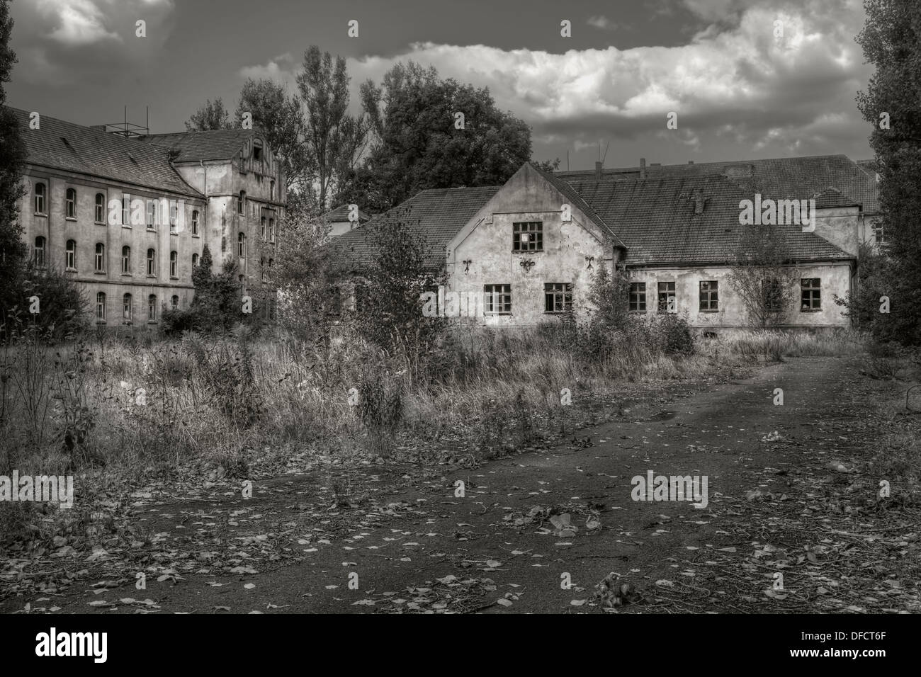 Kaserne hi-res stock photography and images - Alamy