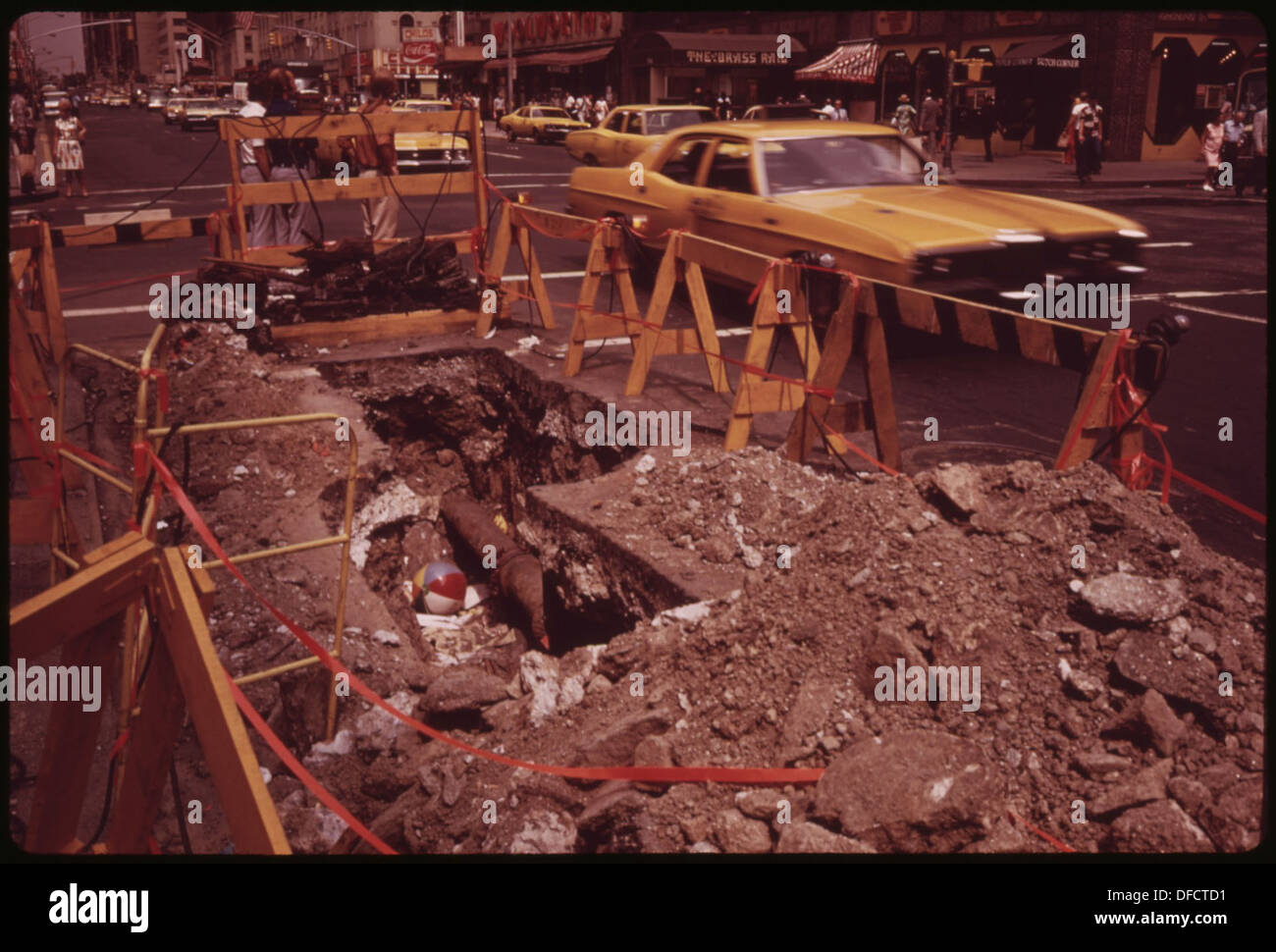 Consolidated edison company of new york hi-res stock photography and ...