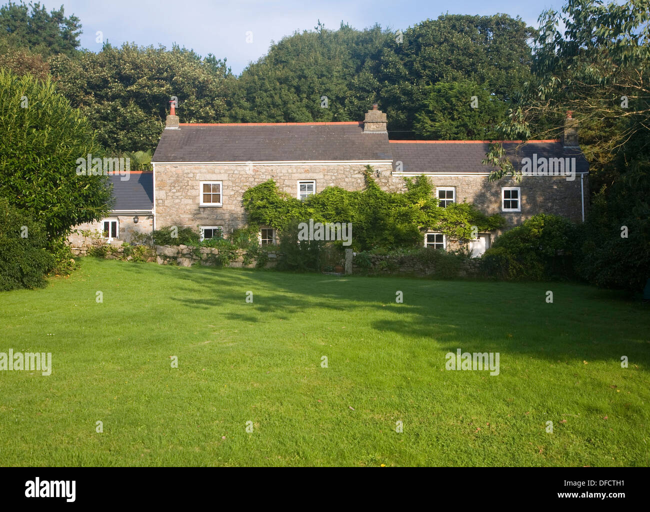 Old cornish granite architecture hi-res stock photography and images ...