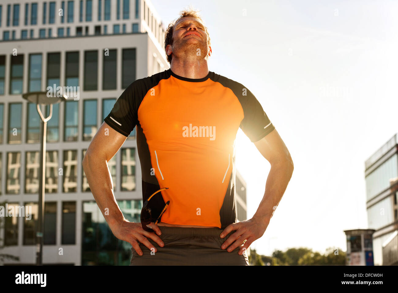 Athletic man outdoors Stock Photo - Alamy