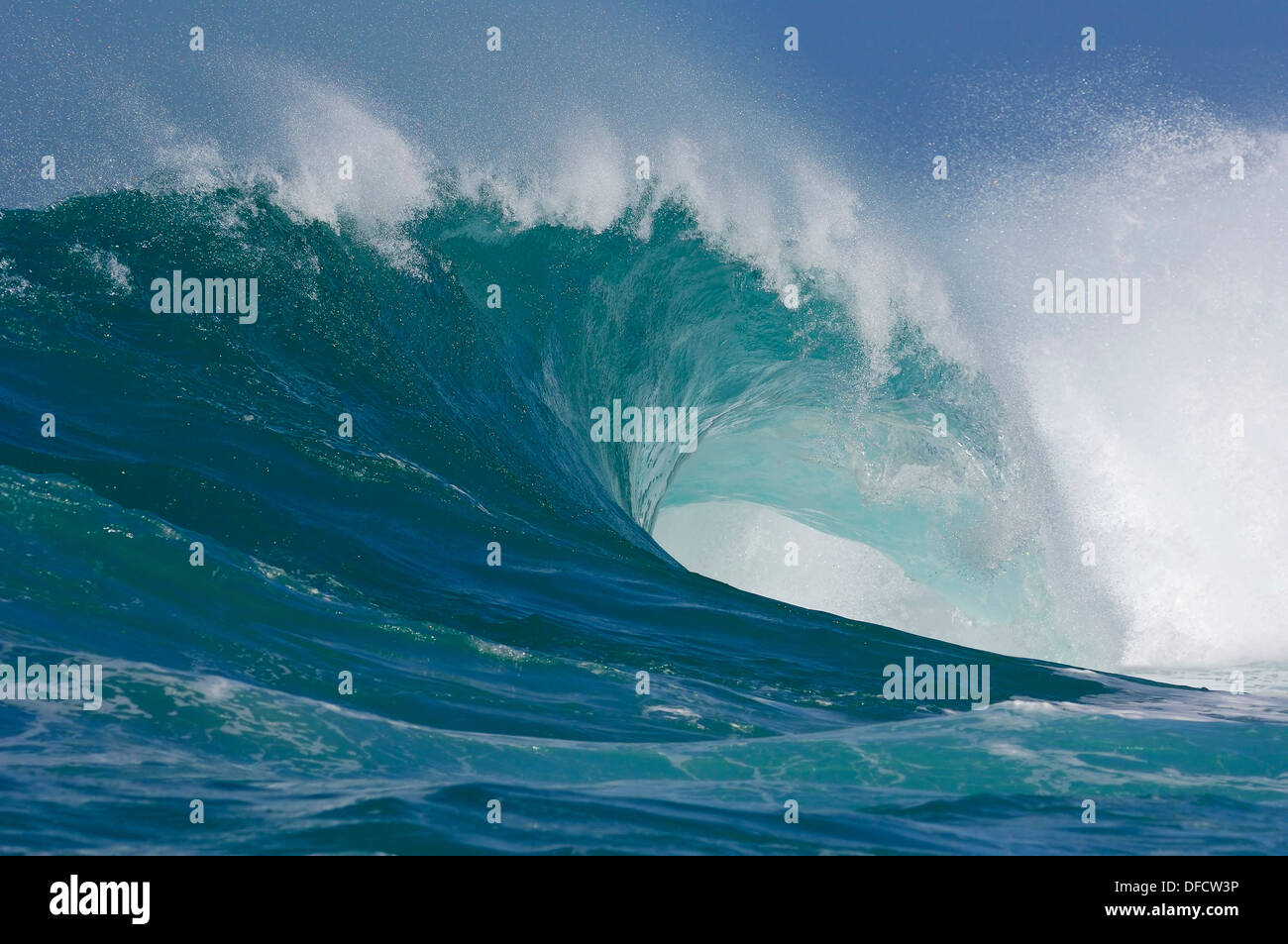 Hawaii wave hi-res stock photography and images - Alamy