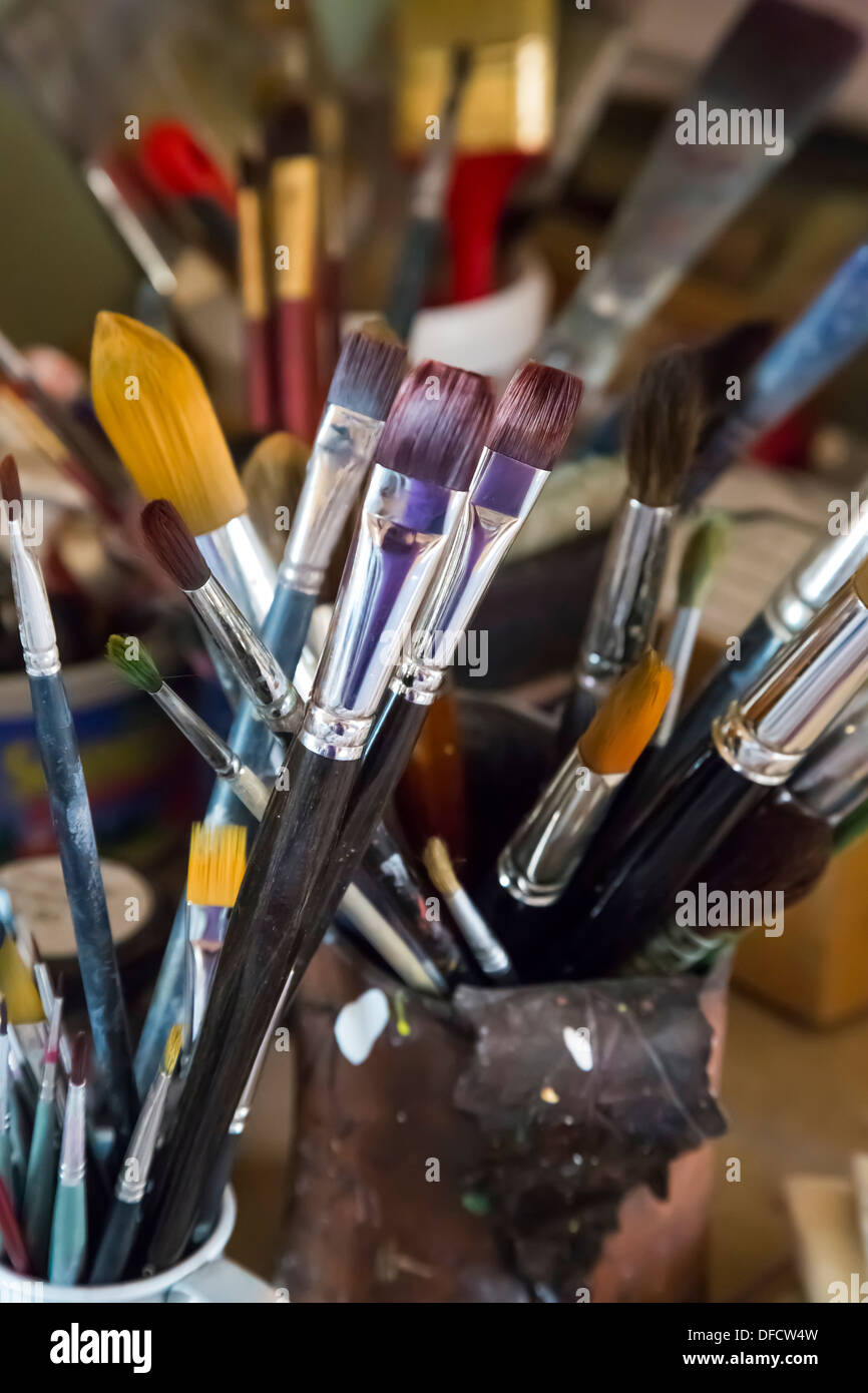 Large paintbrush hi-res stock photography and images - Alamy