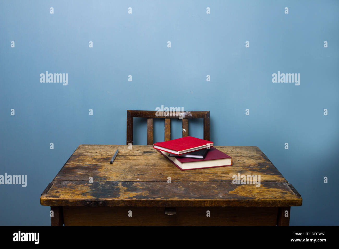Old school desk hi-res stock photography and images - Alamy