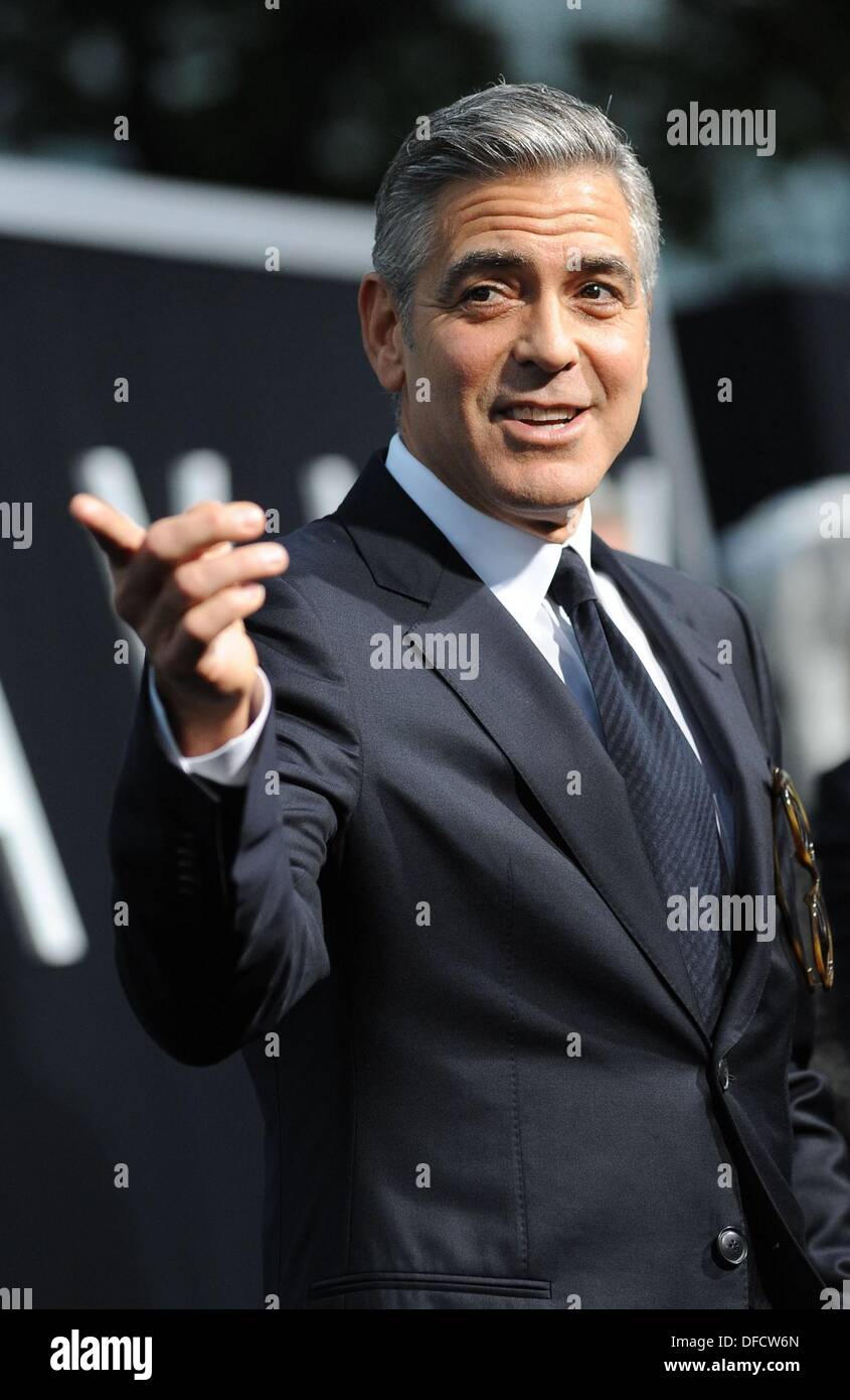 New York, NY. 1st Oct, 2013. George Clooney at arrivals for GRAVITY ...