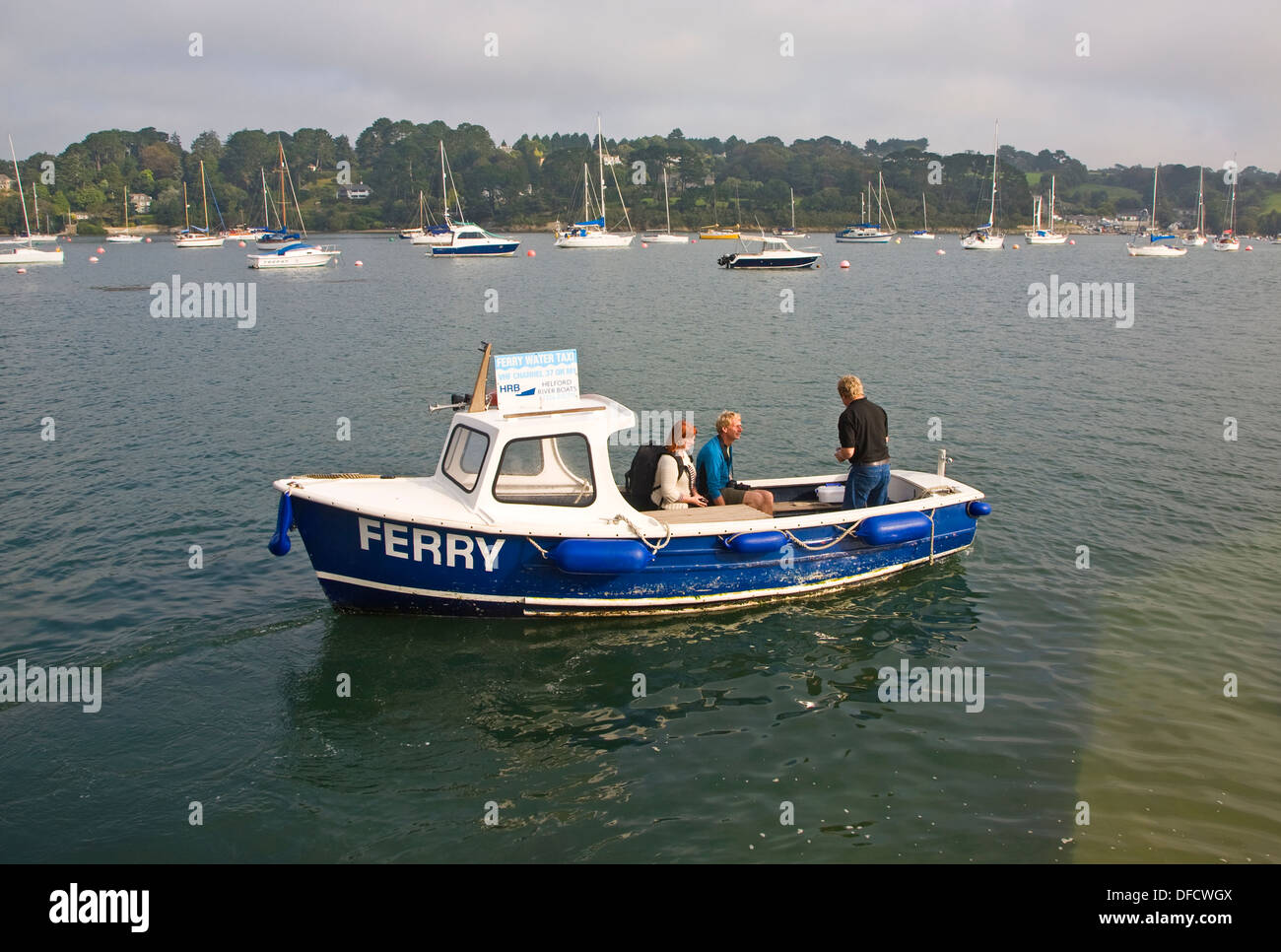 Helford river cornwall river boat hi-res stock photography and images ...