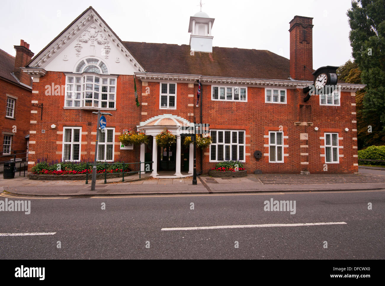 Farnham Town Hall Council Offices Surrey England UK Stock Photo - Alamy