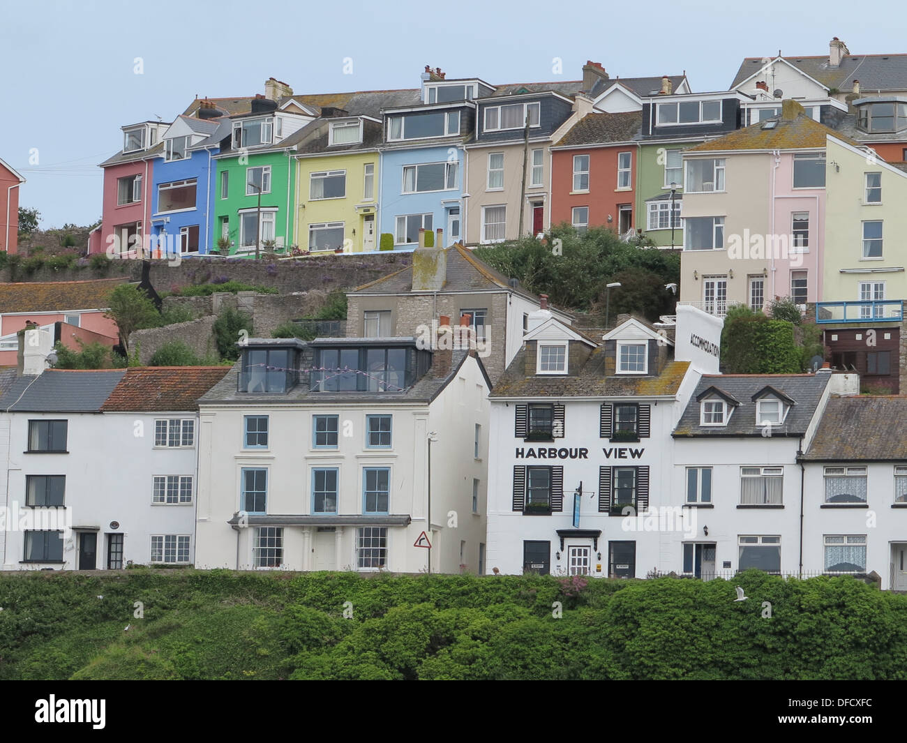 Terrace houses near the harbour in brixham hi-res stock photography and ...