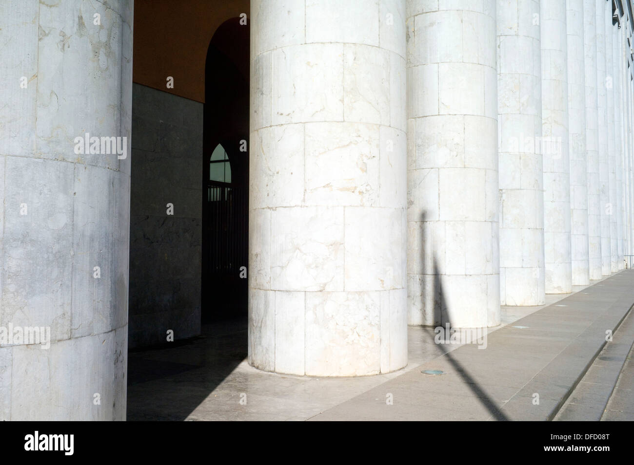 The steps and column of the Fascist era main Post office on Via Roma ...
